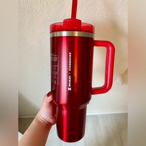 Stanley | Dining | Copy Nwt Starbucks X Stanley Red Holiday 223 Release ...